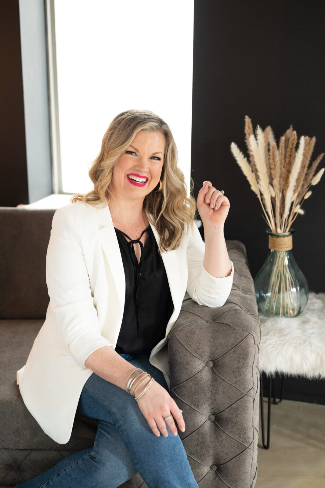 Business Coaching Photoshoot Inspiration - melissaraelynnphotography.com